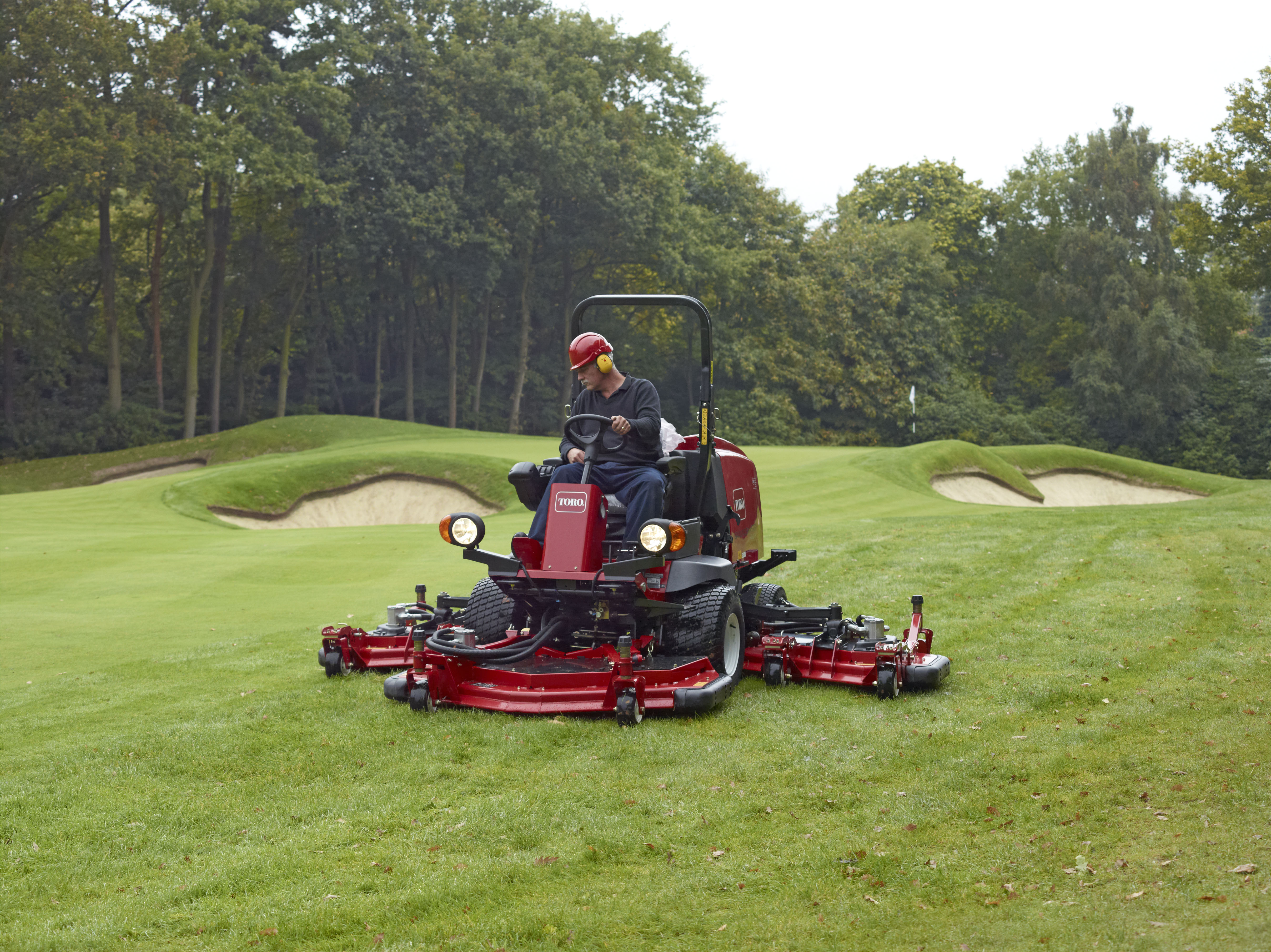 Toro Groundsmaster 4000-D - Hako Ground & Garden