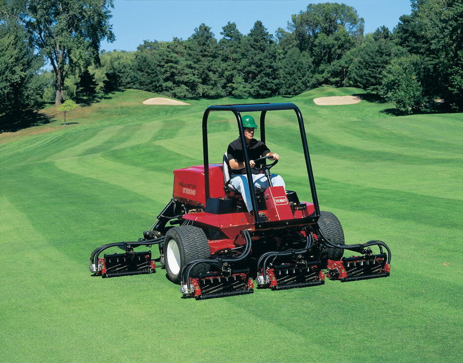 Toro Reelmaster 6700-D - Hako Ground & Garden
