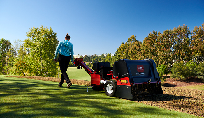 Toro Procore 648S - Hako